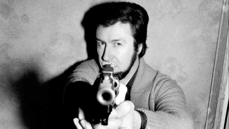 Jacques Mesrine : gangster aux mille visages et ennemi public N°1